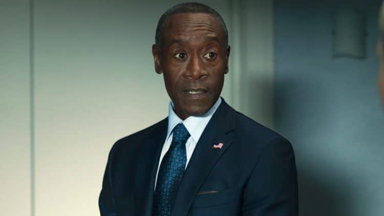 Detalhe em Invasão Secreta confirma desde qual filme Rhodey é um Skrull