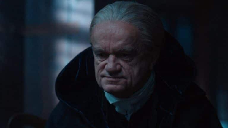 Quem é o Mestre Raymond em Outlander? Nos livros, ele veio de 500 a.C ...
