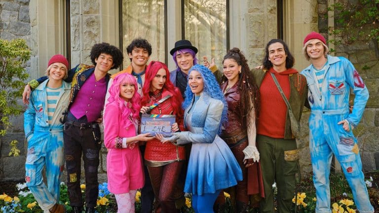 Descendentes 5 ganha primeira imagem e traz novos filhos de vilões da ...